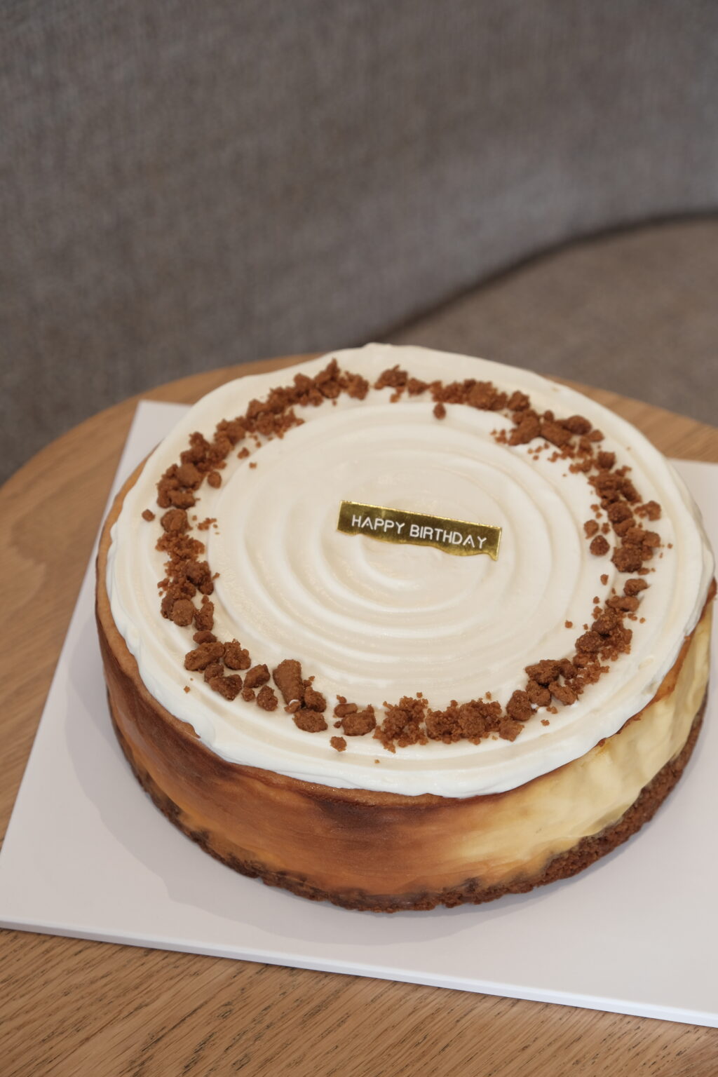 Whole Cakes - Atelier Shu