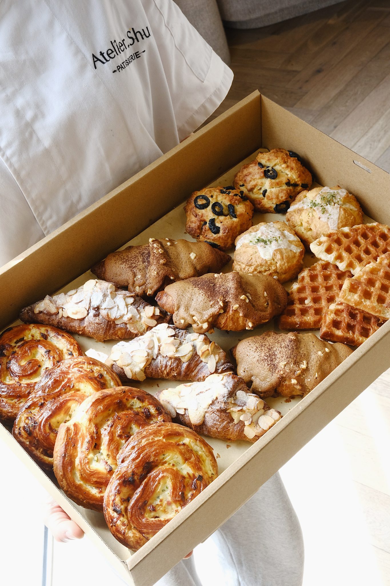 Atelier Shu Pastry Box (Large) - Atelier Shu
